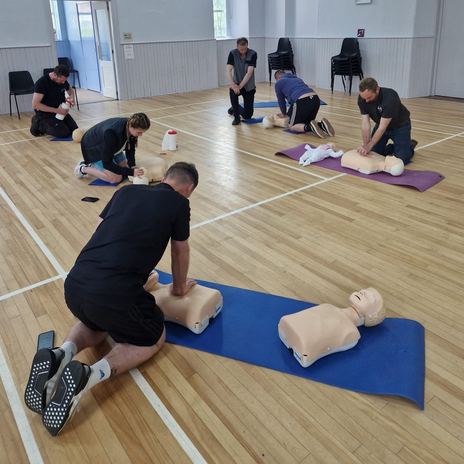 Emergency First Aid at Work (EFAW) 1 Day 09:00-16:00 - First Aid Compliance